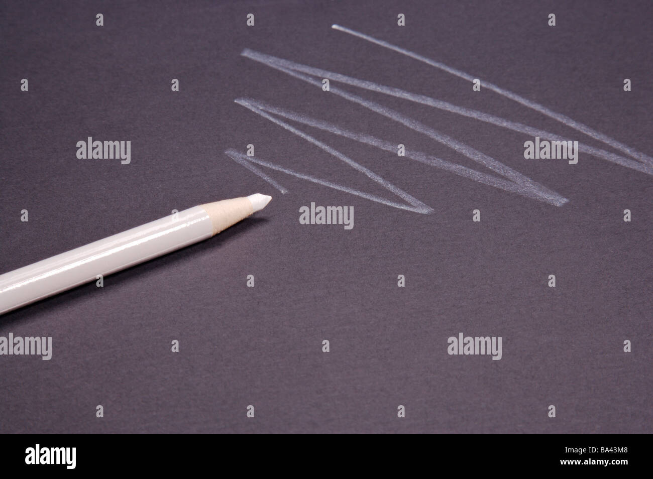 White crayon hi-res stock photography and images - Alamy