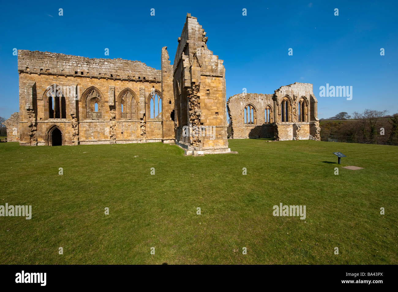 Abbey religious buildings hi-res stock photography and images - Alamy