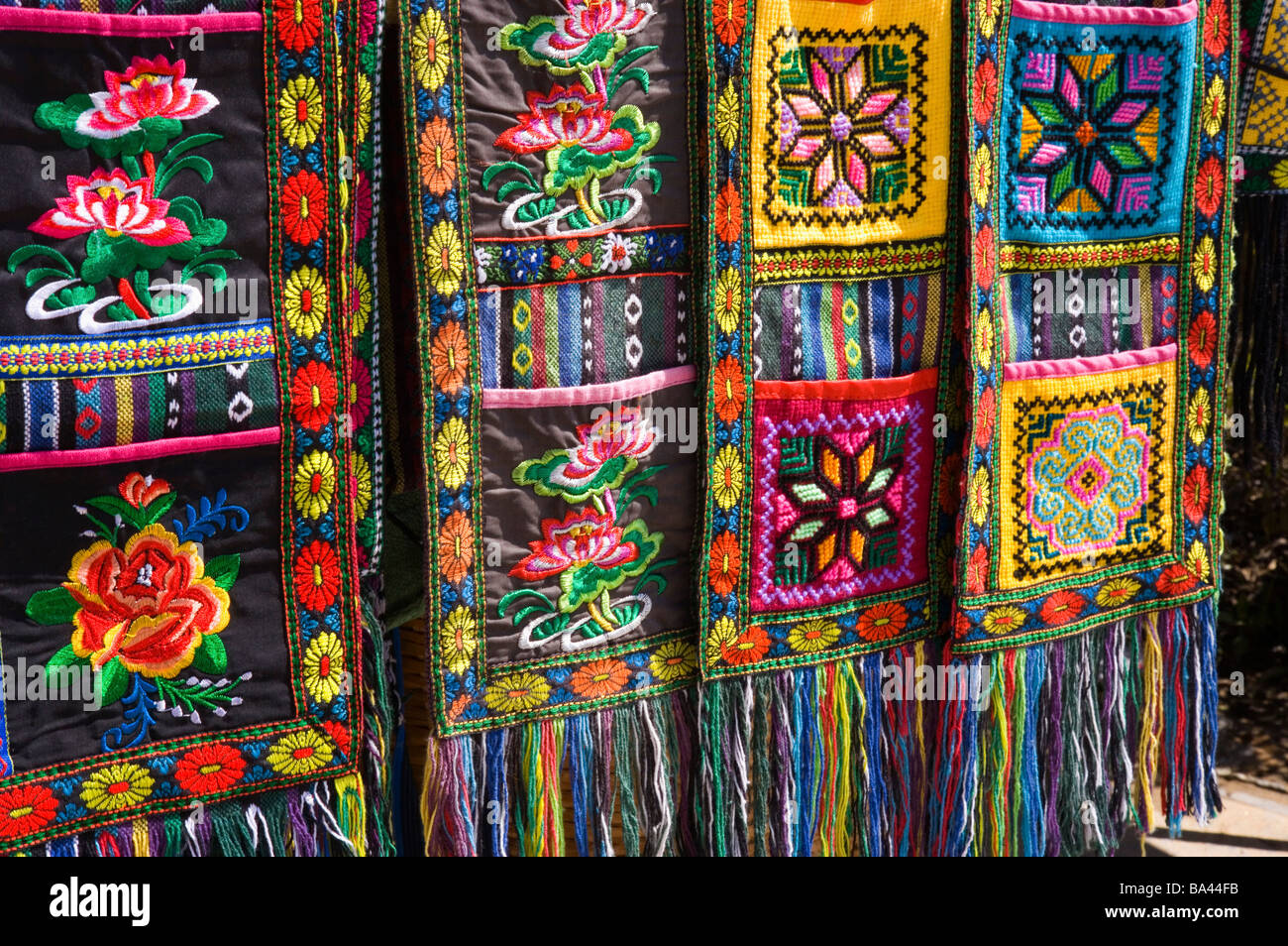 China Yunnan Yuanyang Embroidery Stock Photo - Alamy