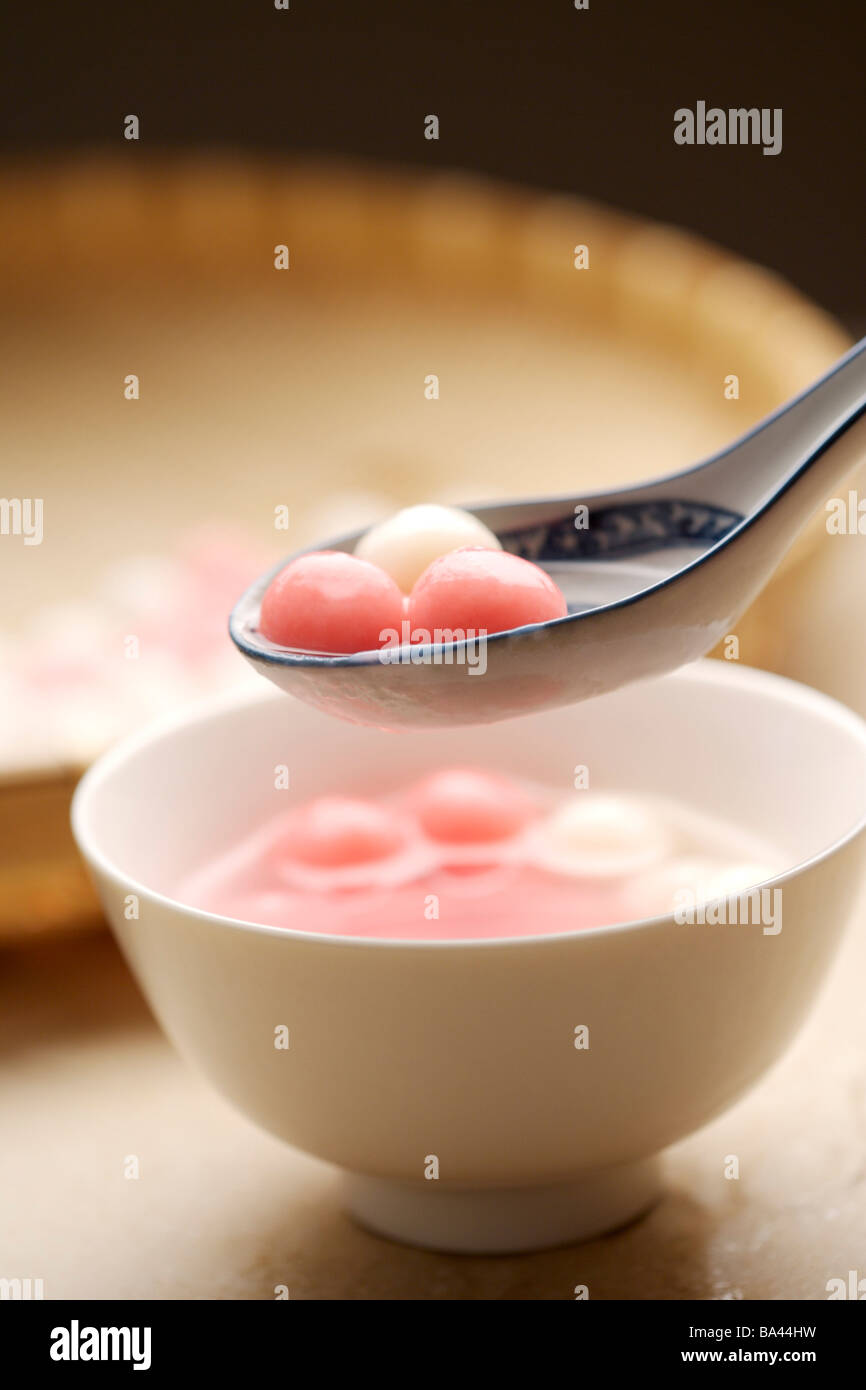 Tang yuan dumplings hi-res stock photography and images - Alamy
