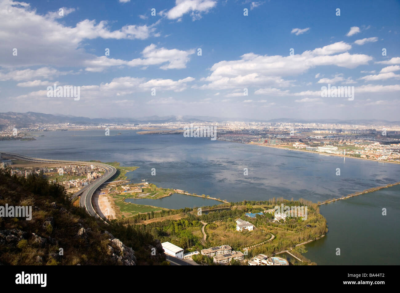 Dianchi lake hi-res stock photography and images - Alamy