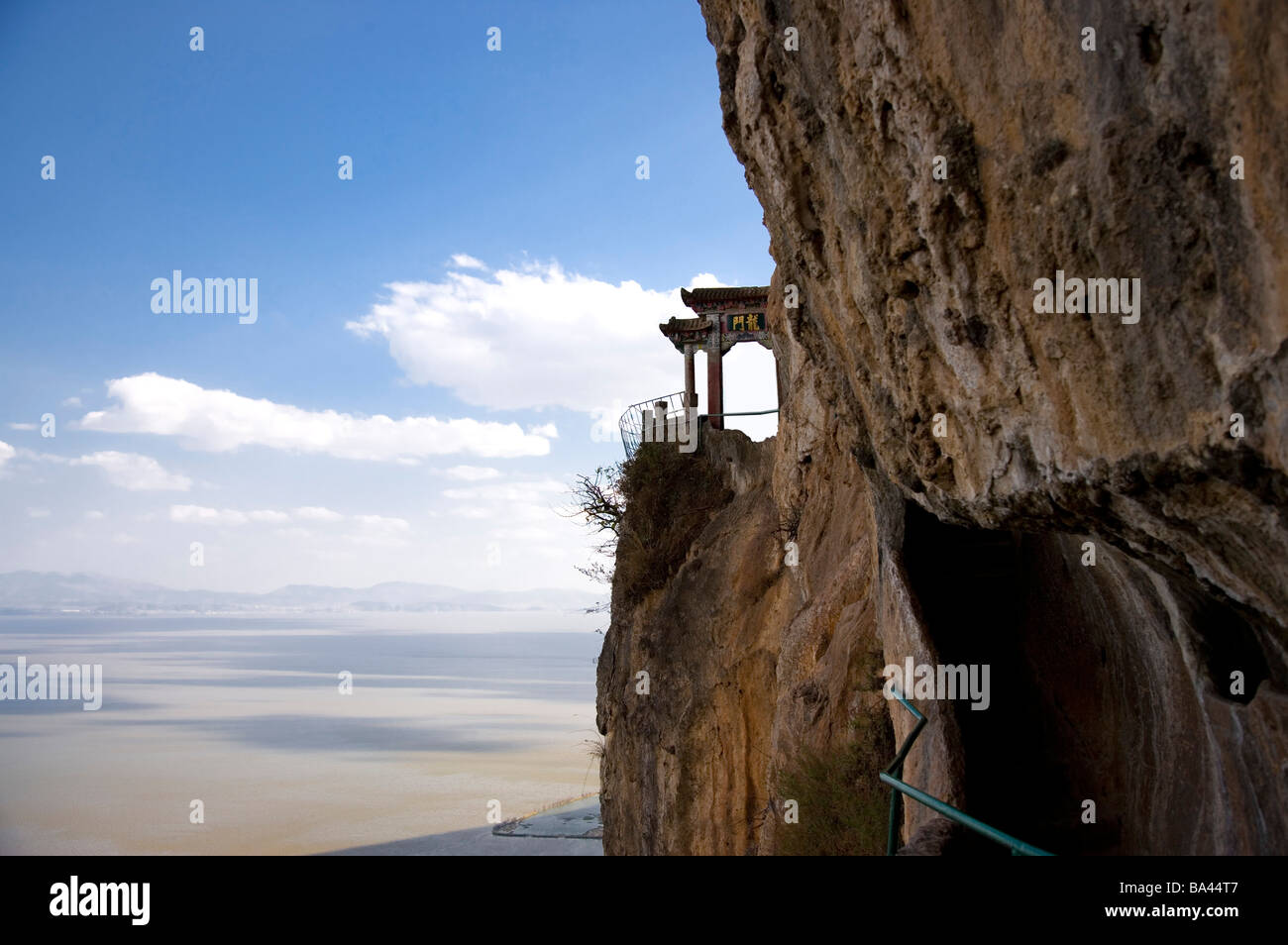 China Yunnan Province Kunming Dianchi Lake Stock Photo - Alamy
