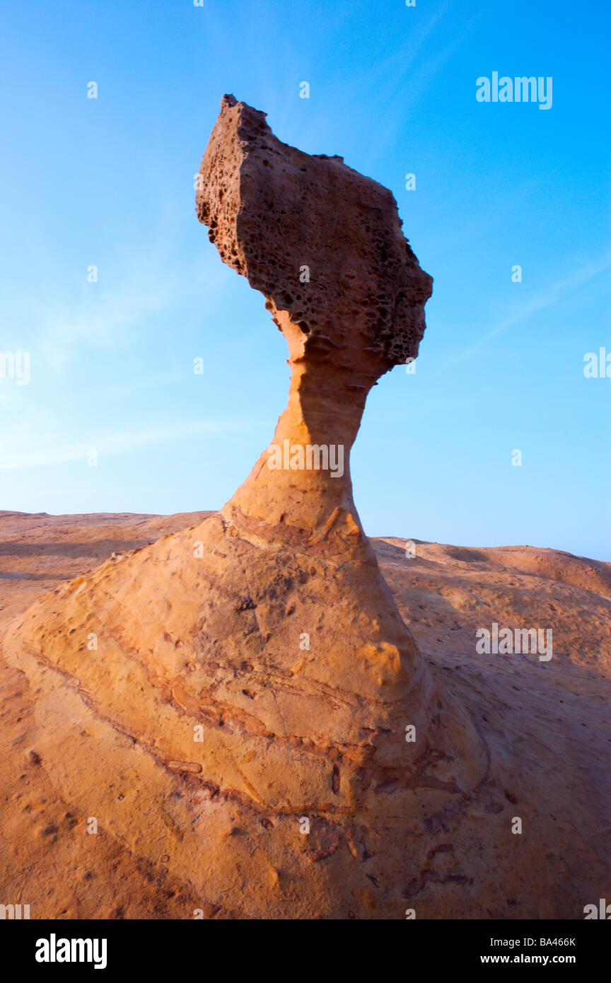 Queen head, rock hi-res stock photography and images - Alamy