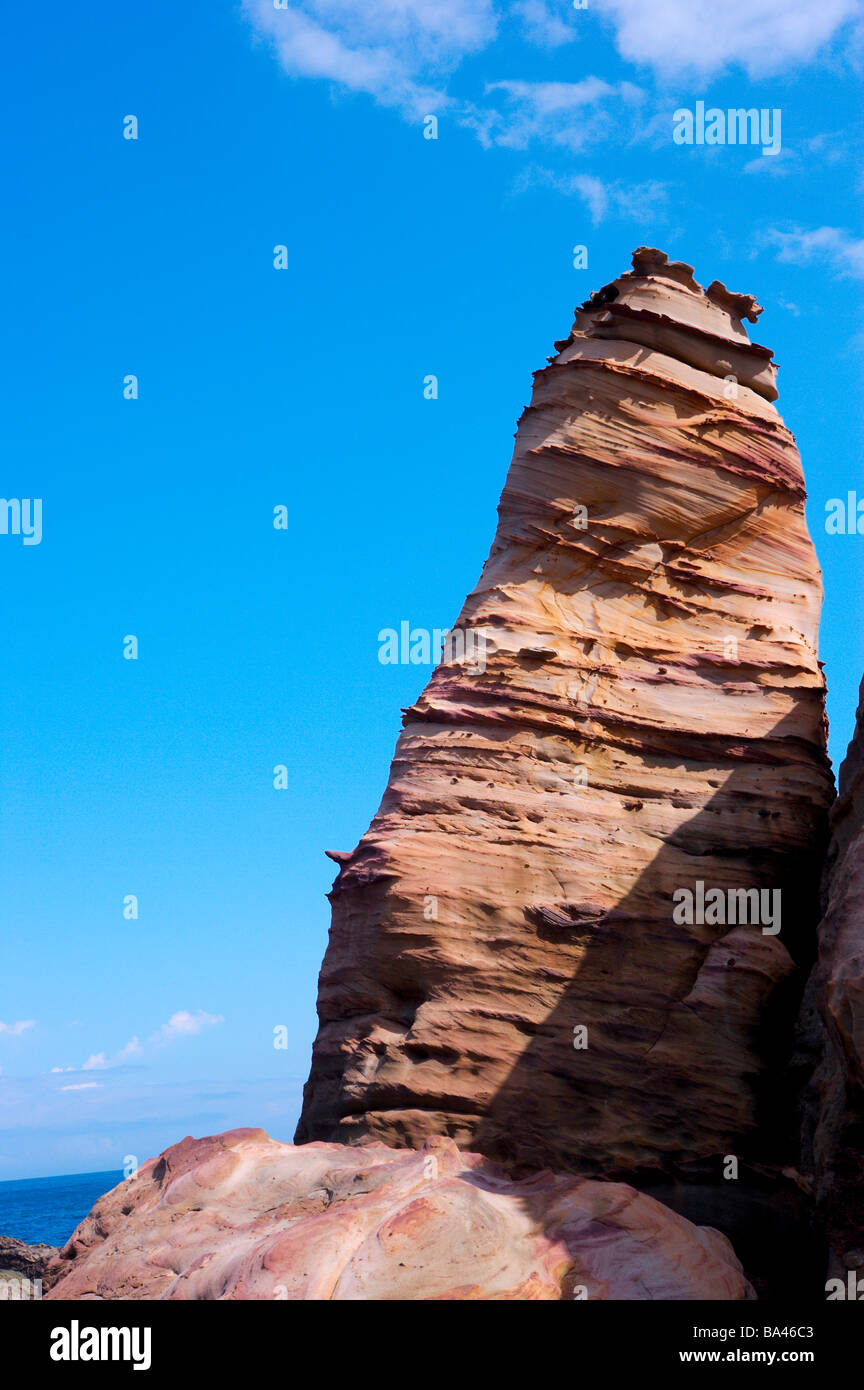 Rocks by ocean Stock Photo - Alamy