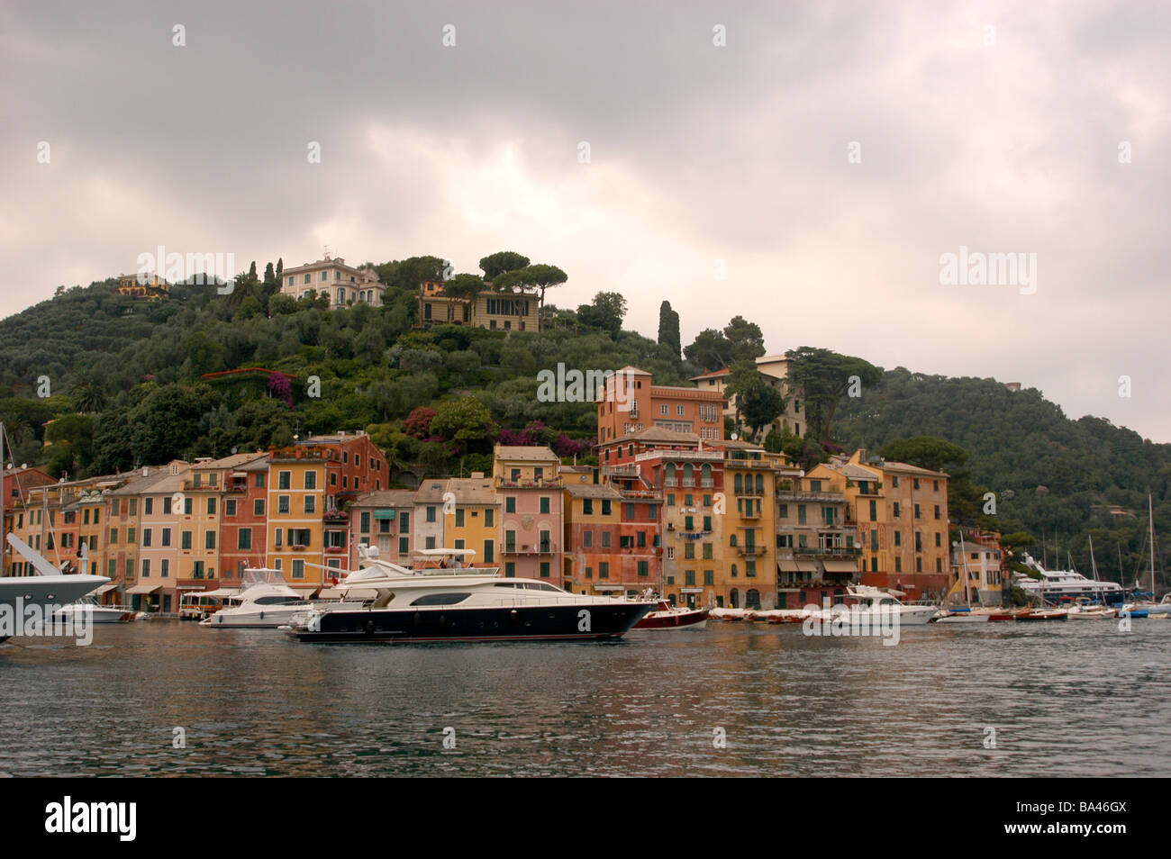 Portofino amalfi coast italy hi-res stock photography and images - Alamy