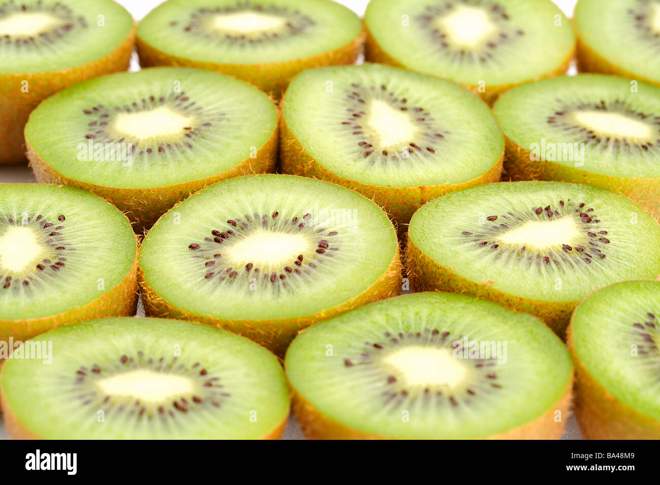 Kiwi fruit slice cross section Stock Photo - Alamy