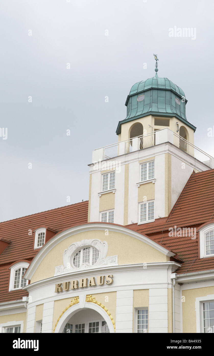 Cure-house detail entrance columns round-bow windows roof roof-district ...