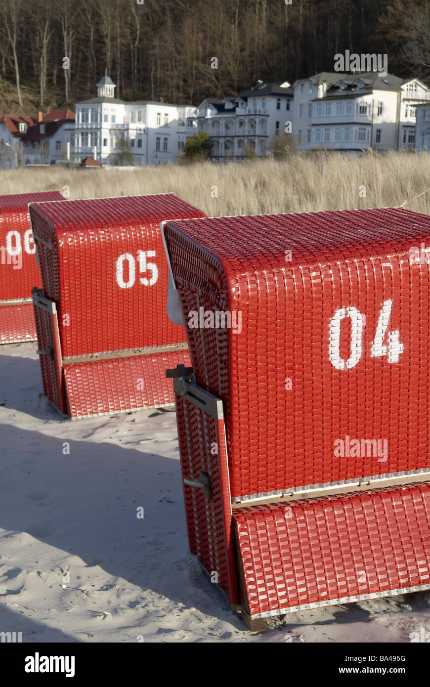Woven numbers dune trees sand wicker beach chairs red Binz 04/2006 ...