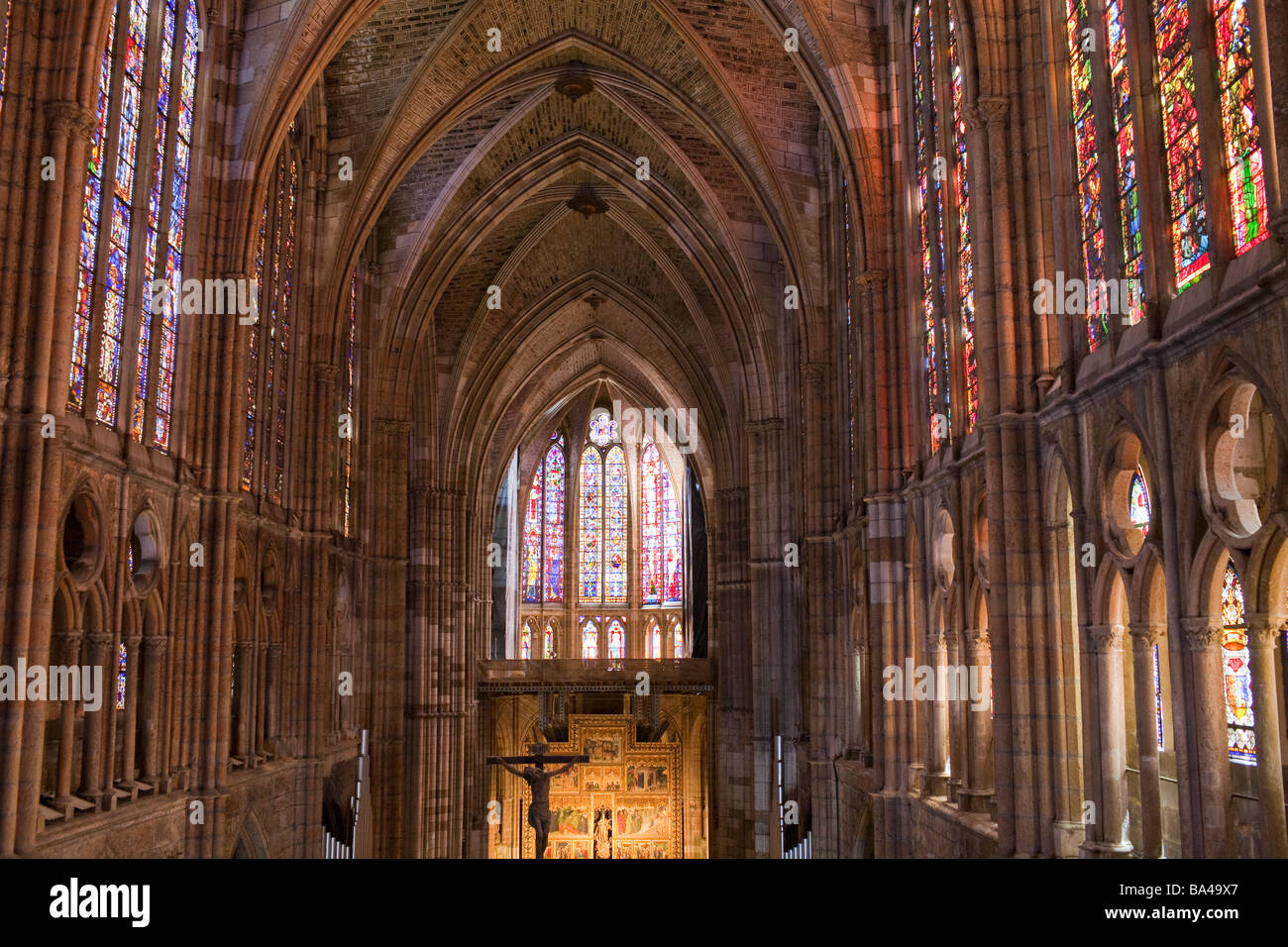 Leon cathedral interior hi-res stock photography and images - Alamy