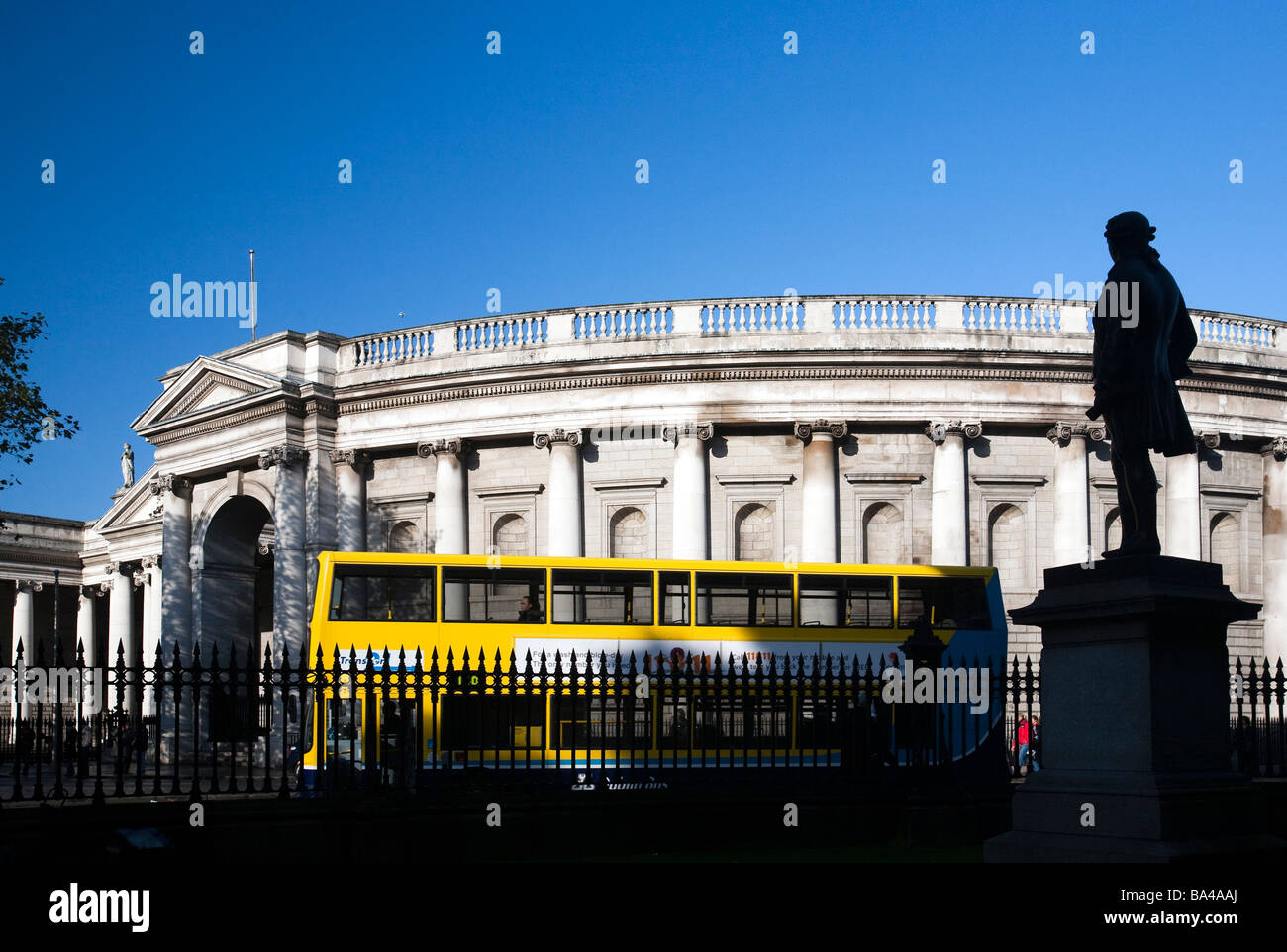 The Bank of Ireland from the Trinity College front gate with Edmund ...