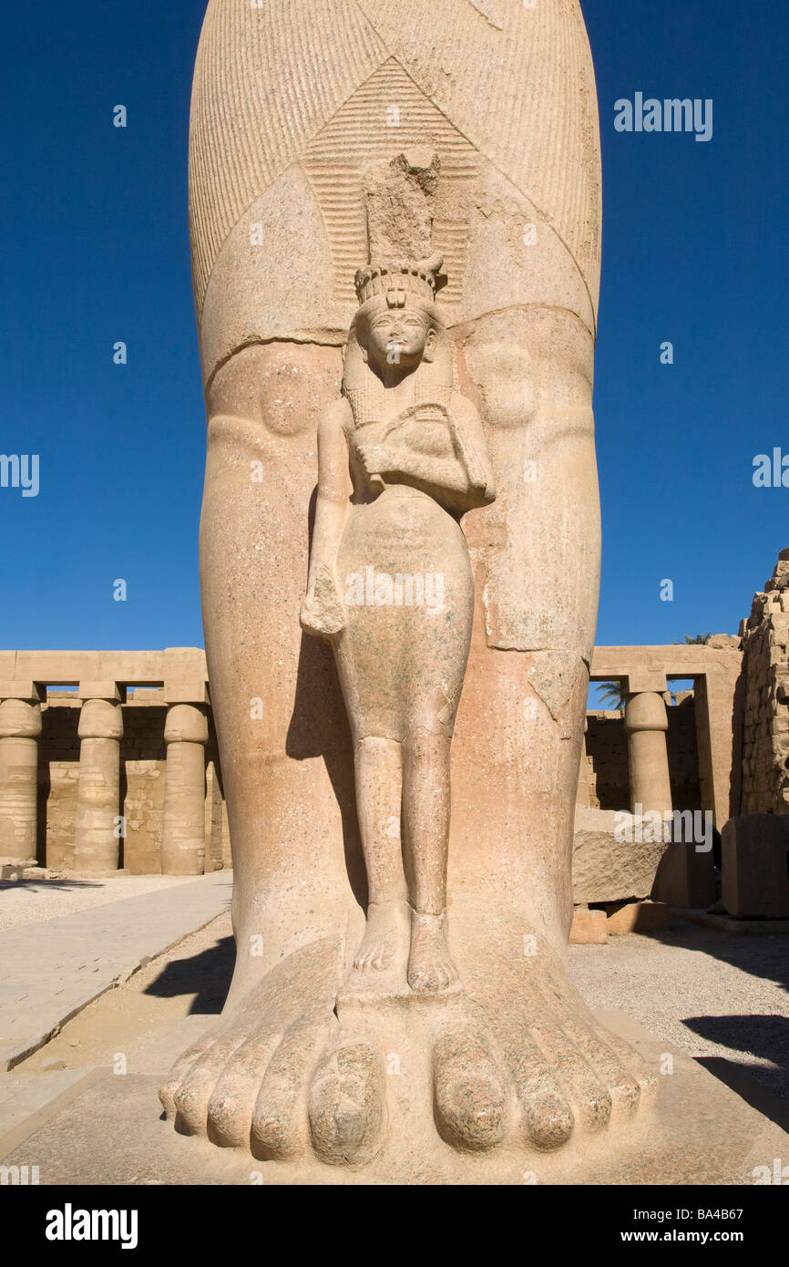 Colossal statues of Ramesses II close to the Second Pylon at Karnak ...