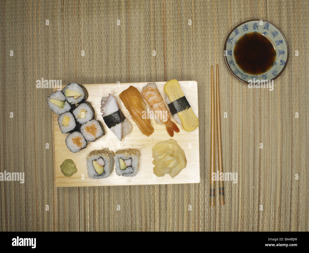 Bast mats hi-res stock photography and images - Alamy