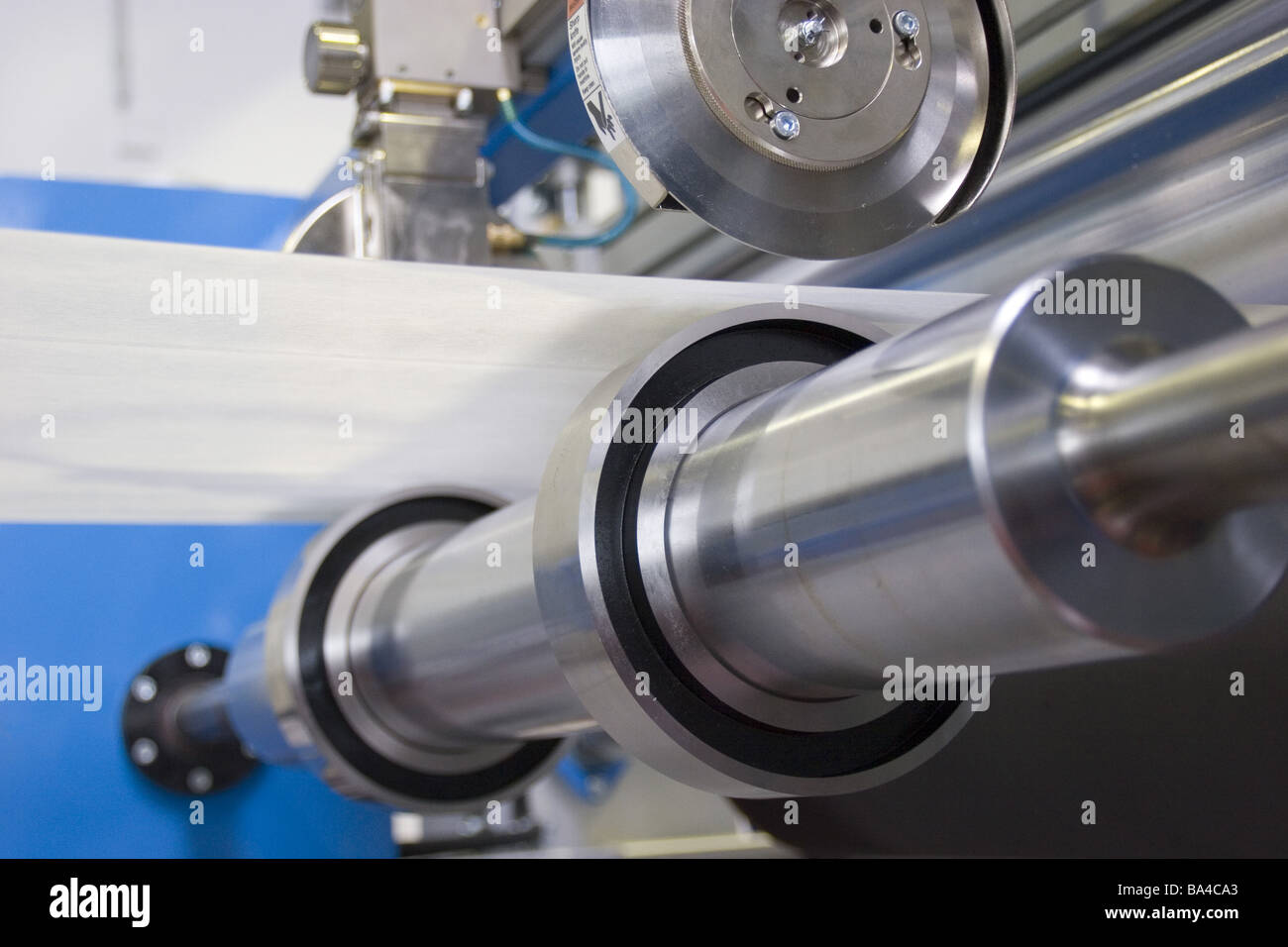 Production-installation leadership-cylinders detail industry ...