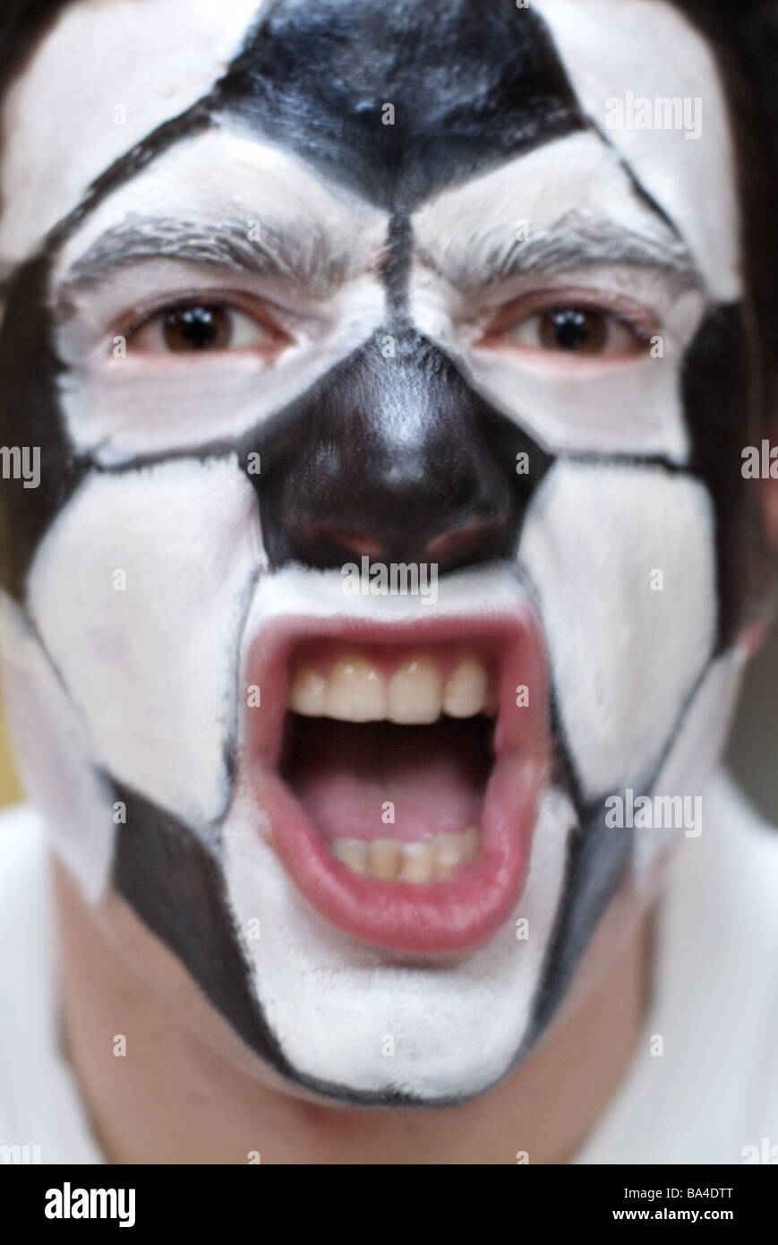 Screaming face painting hi-res stock photography and images - Alamy