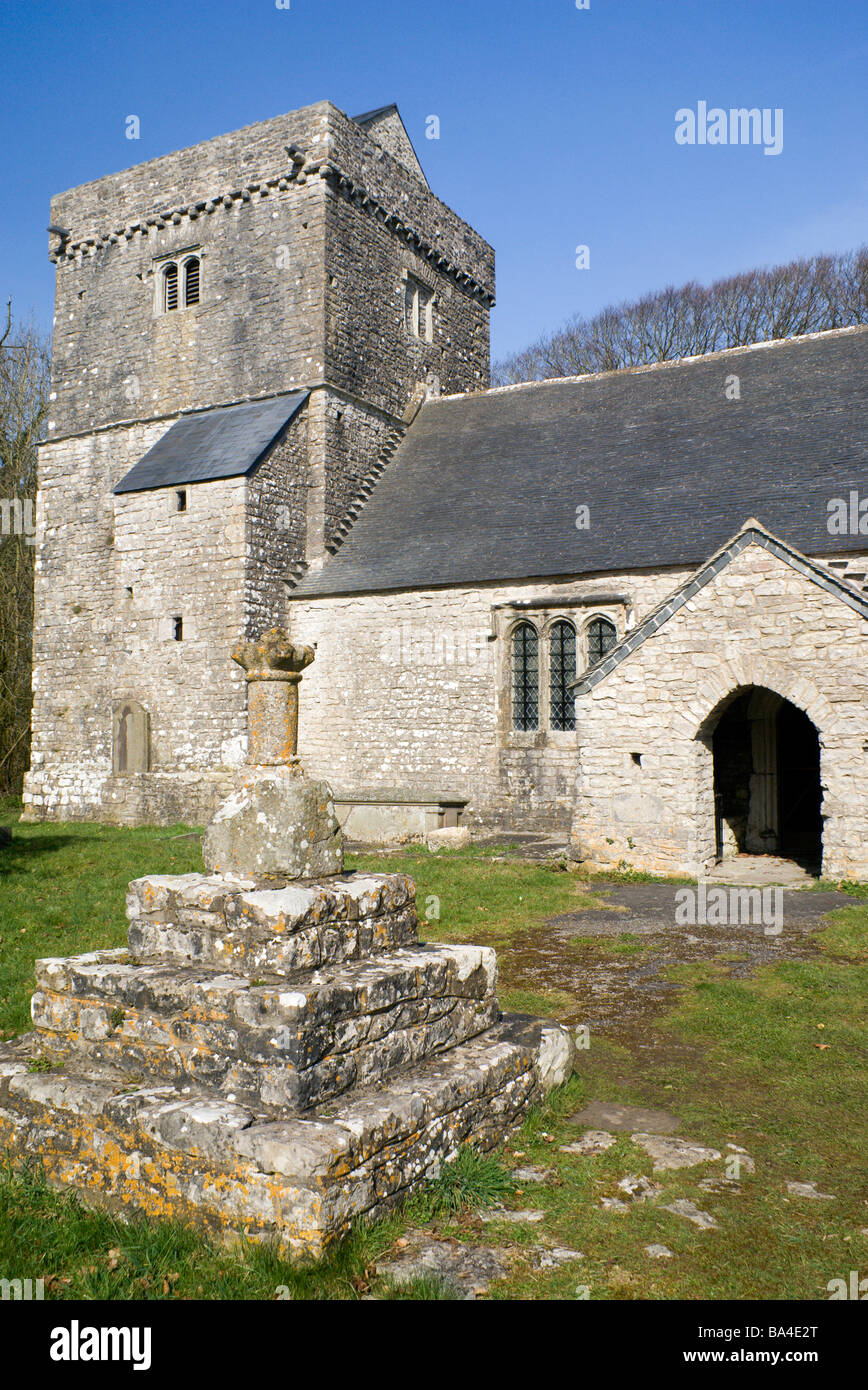 Llanfrynach church hi-res stock photography and images - Alamy