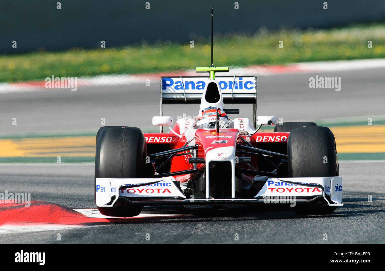 Timo GLOCK in the Toyota TF109 race car during Formula One testing ...