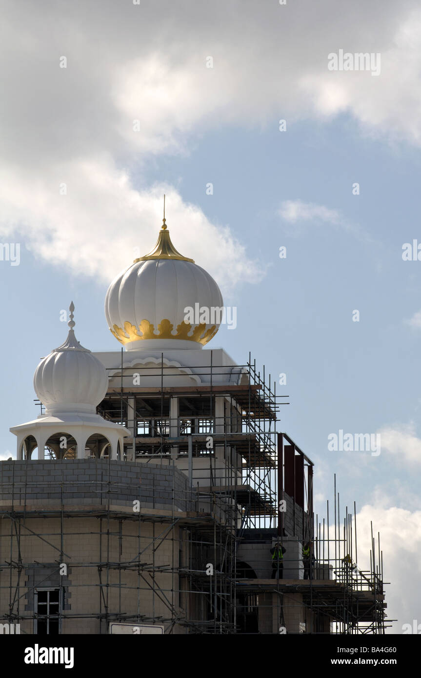 Gurdwara dome hi-res stock photography and images - Alamy