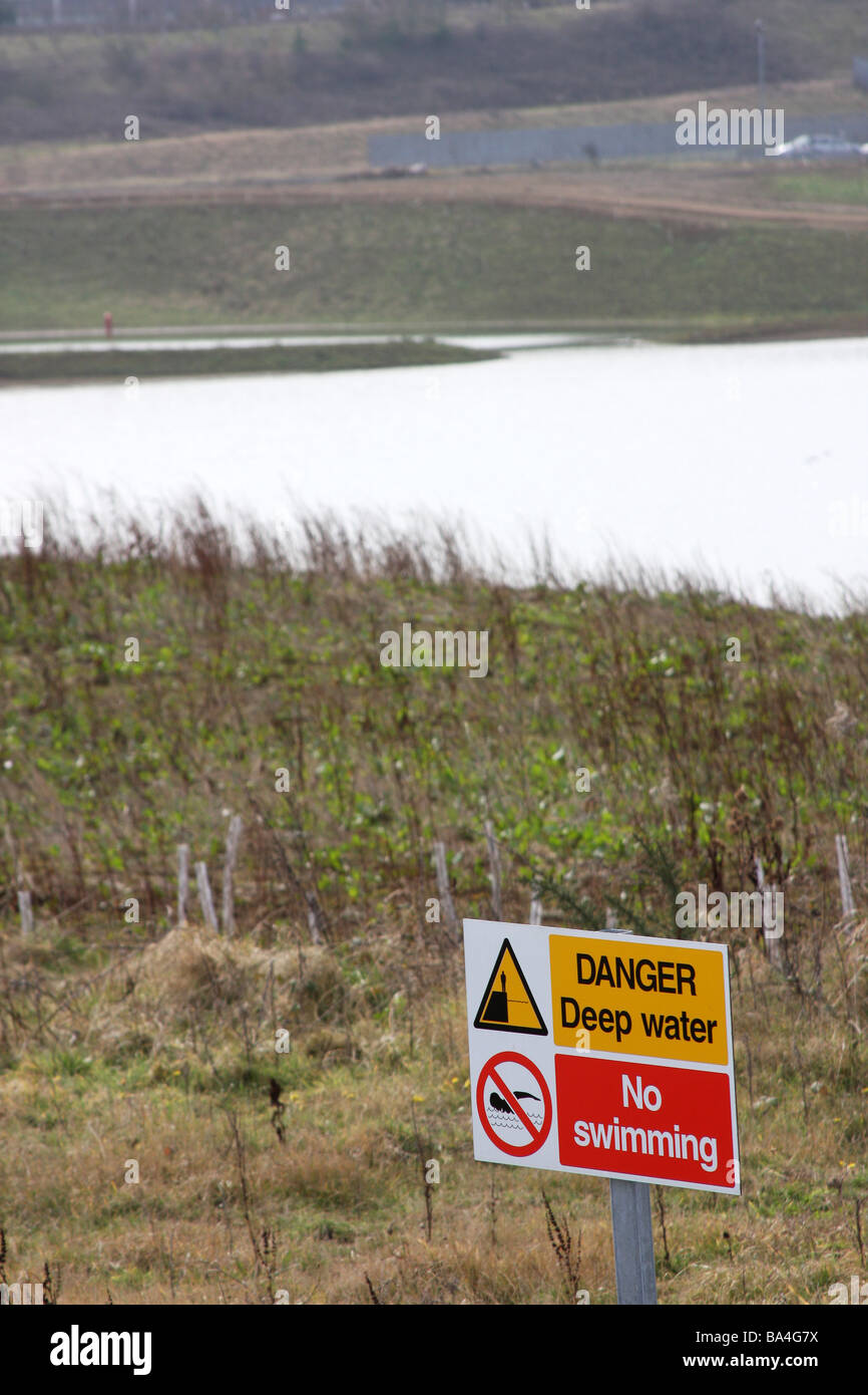 Water safety sign attention hi-res stock photography and images - Alamy