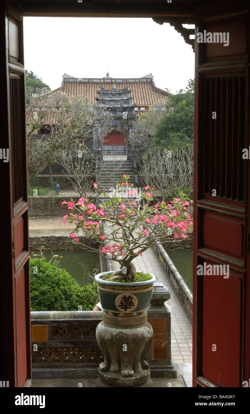 Vietnam Hue grave of the King Minh Mang bridge sea bonsai Asia ...