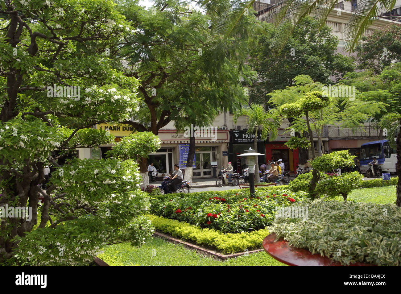 Vietnam Ho-Chi-Minh-Stadt park Asia southeast-Asia city city district ...