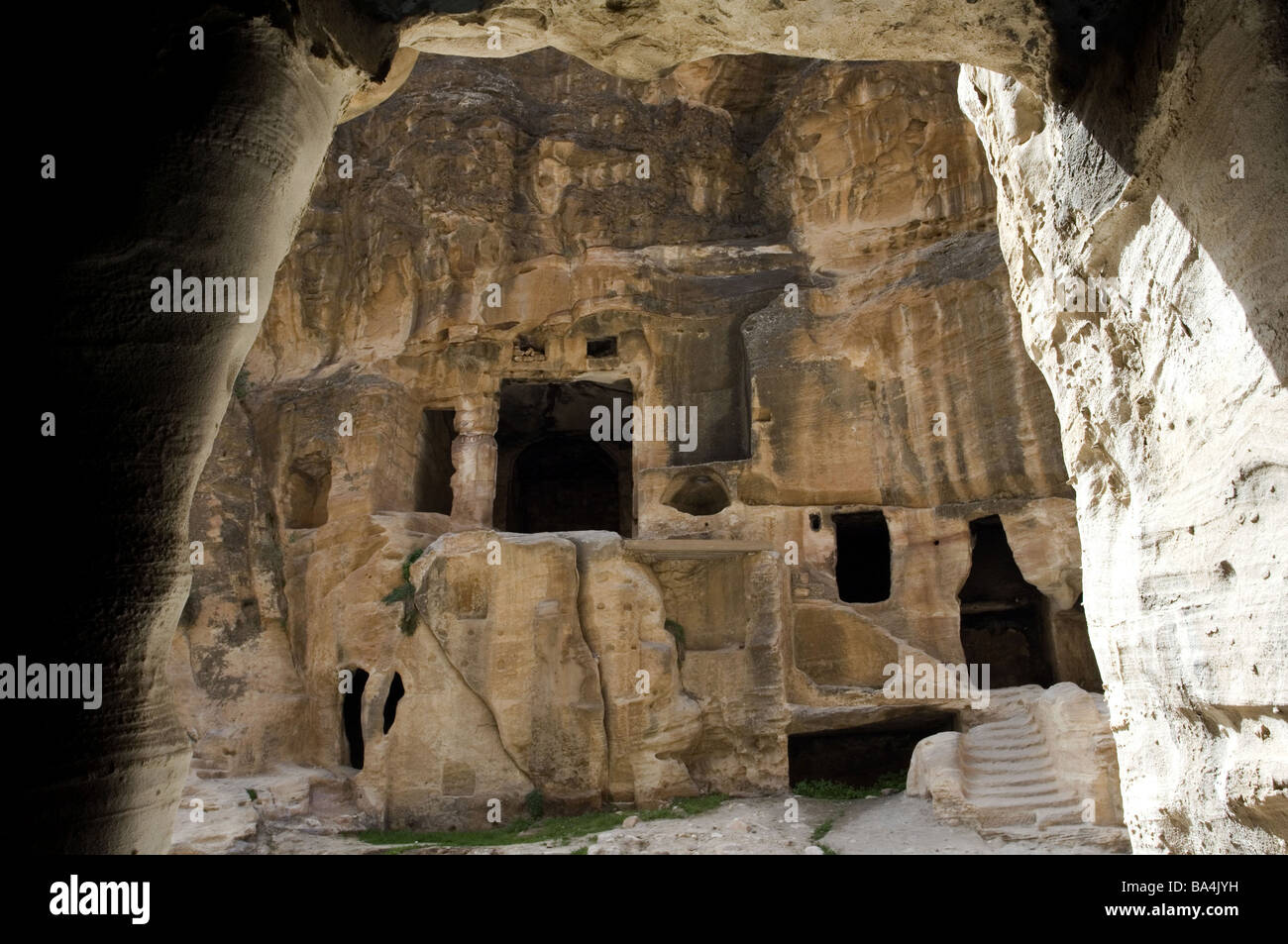 Jordan Petra rock-apartments detail Near east East-Jordan-country Edom ...