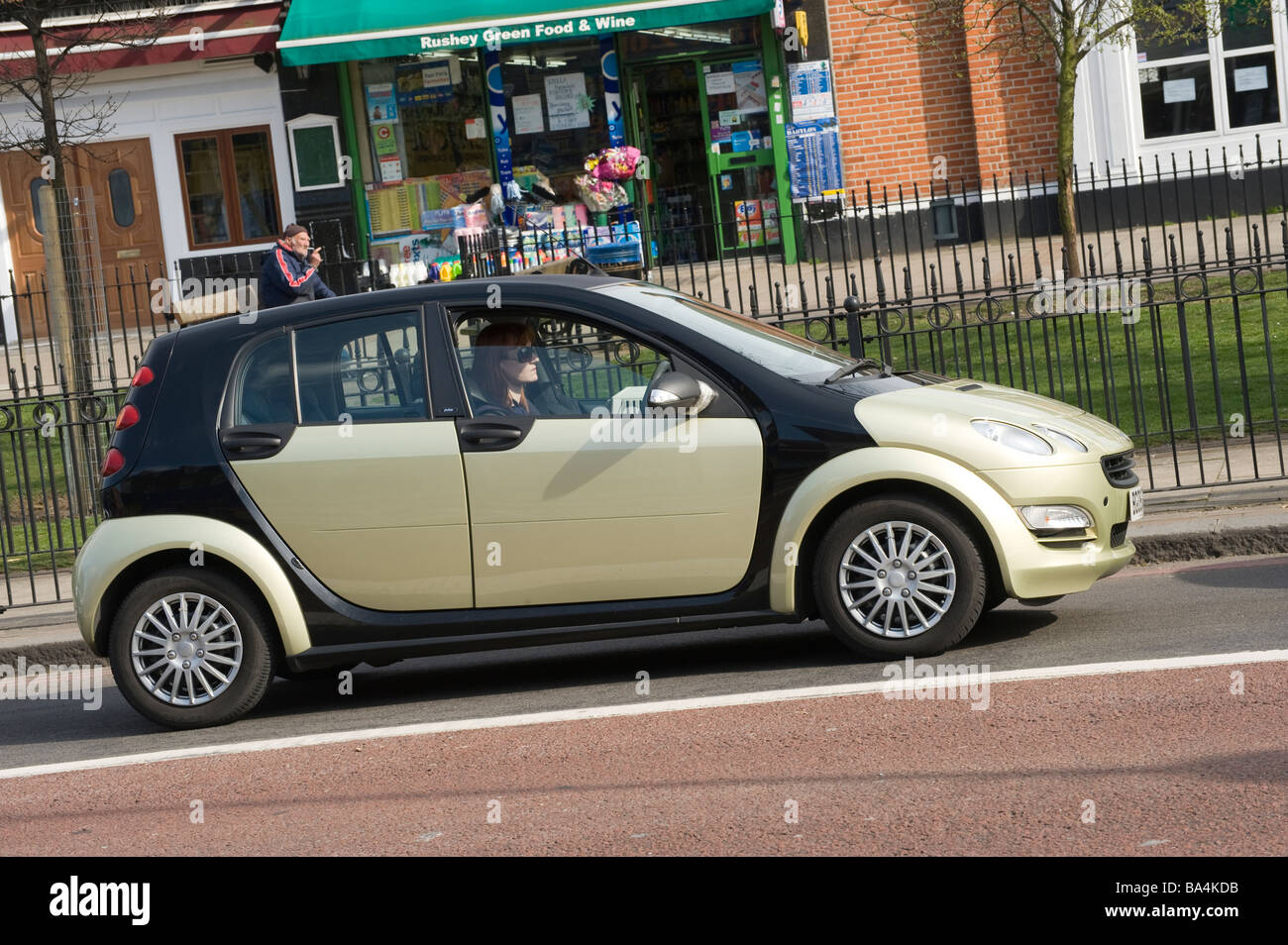 Smart car small mercedes High Resolution Stock Photography and Images ...