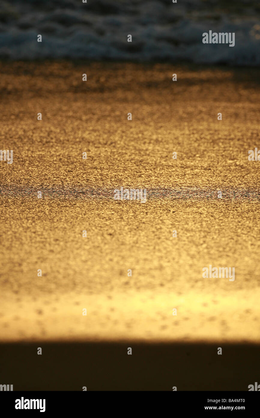 Reflection off wet sand hi-res stock photography and images - Alamy