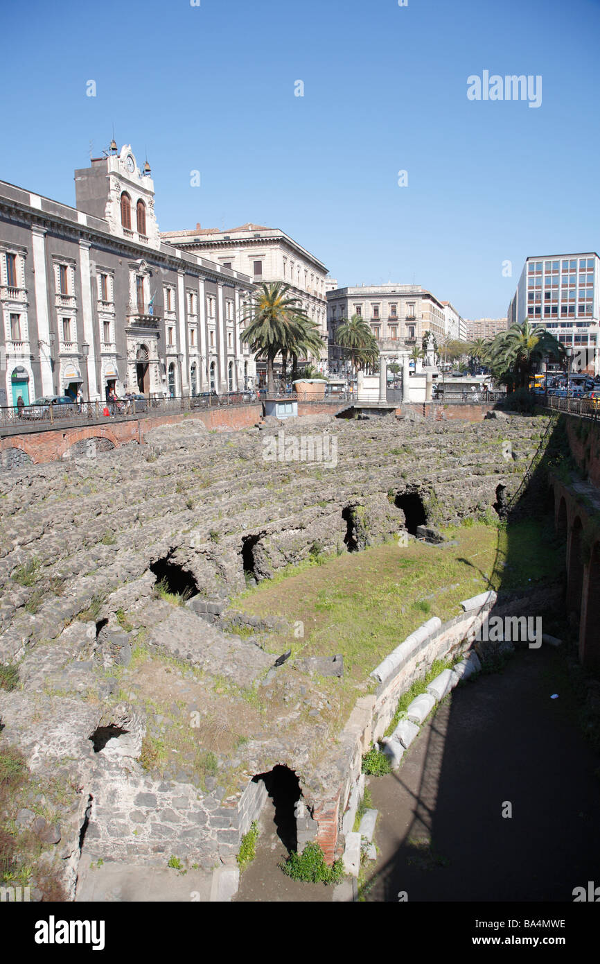 Roman Amphitheater, Catania, Sicily, Italy Stock Photo - Alamy