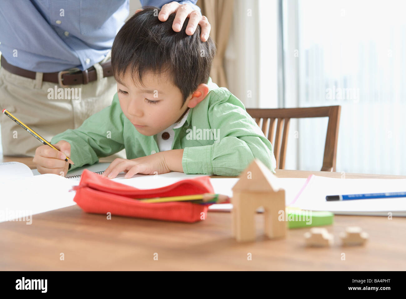 Cute japanese boy hi-res stock photography and images - Alamy