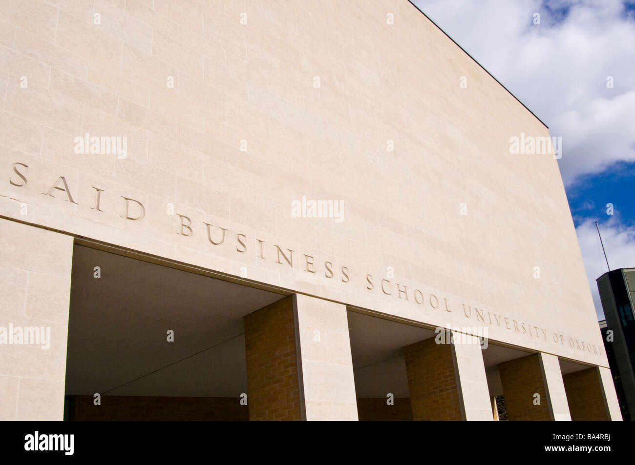 Business sponsored hi-res stock photography and images - Alamy