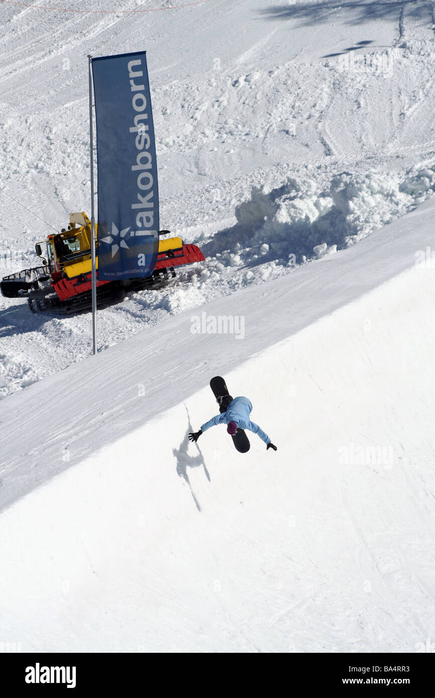 Ski boarder half pipe hi-res stock photography and images - Alamy