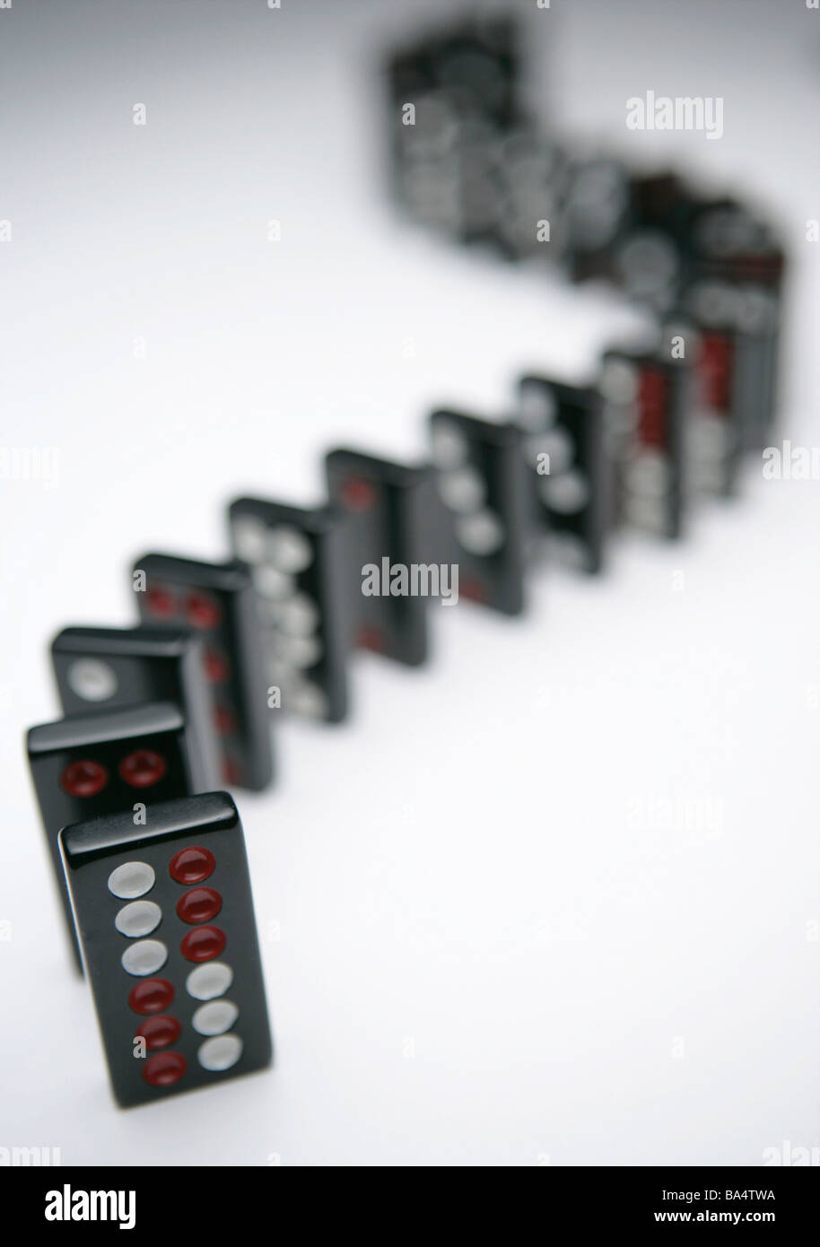 A line of dominoes Stock Photo - Alamy