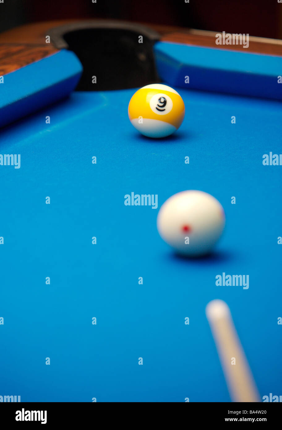 Youth pool billiards hi-res stock photography and images - Alamy