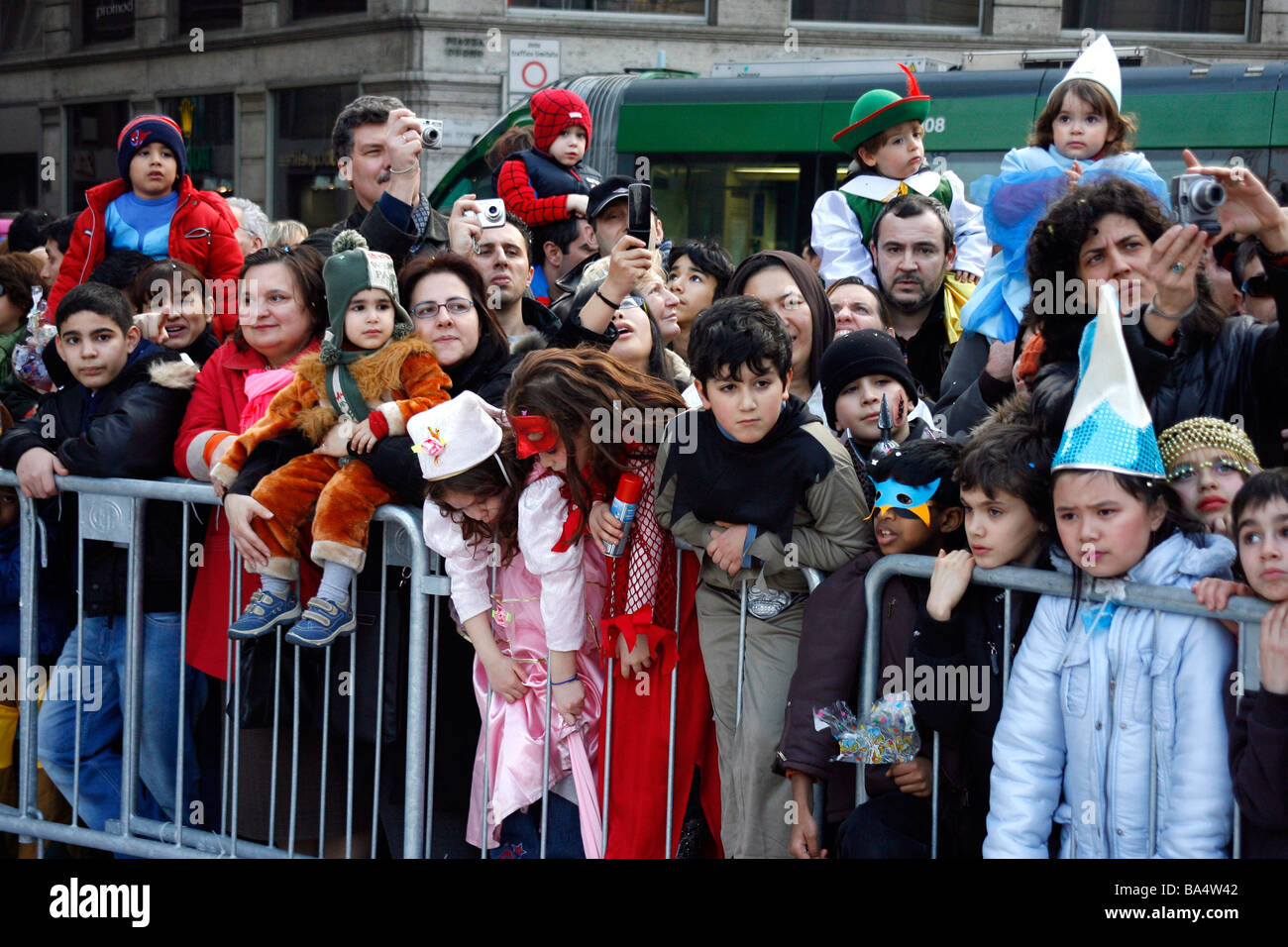 Children Carnival Confetti High Resolution Stock Photography and Images ...