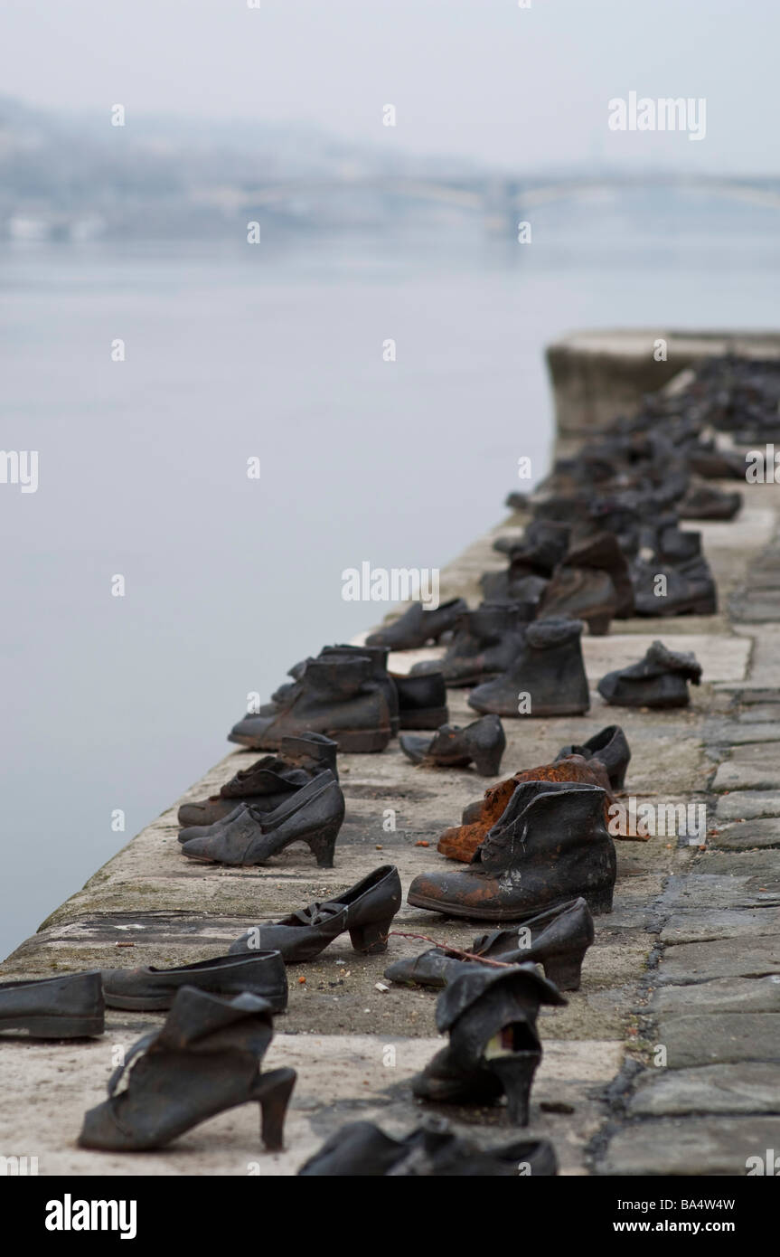 Holocaust Memorial "Shoes on the Danube Bank" Budapest, Hungary ...