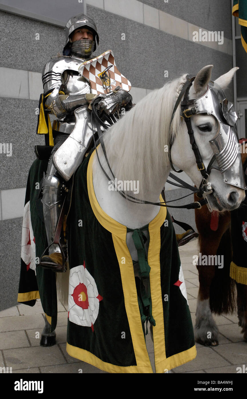 White Royal Knight Costume Best Shops | www.pinnaxis.com