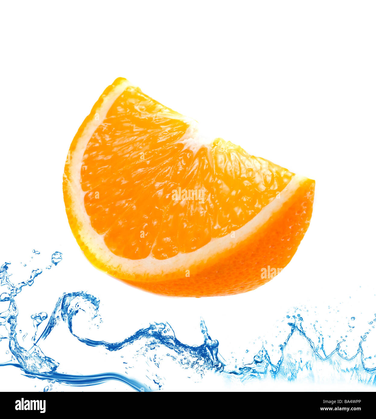 Fresh orange jumping into water with a splash Stock Photo - Alamy