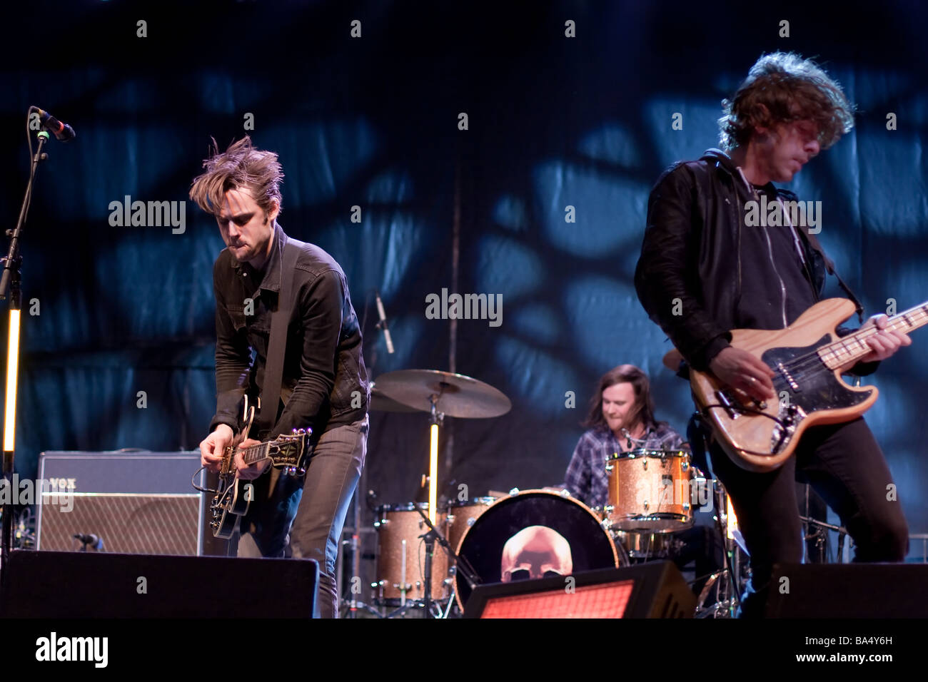 Tim Fletcher and Oliver Corbeil of the popular Canadian band "The ...