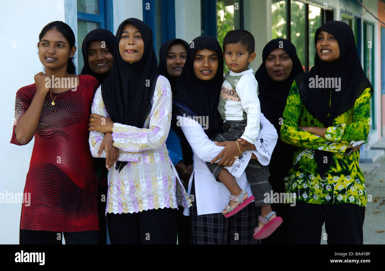 girls in island Stock Photo - Alamy