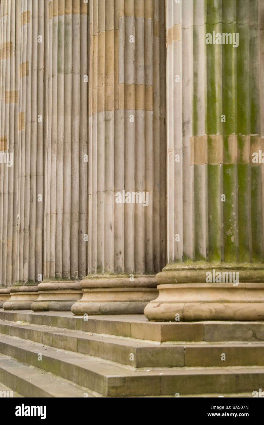 Classical step hi-res stock photography and images - Alamy