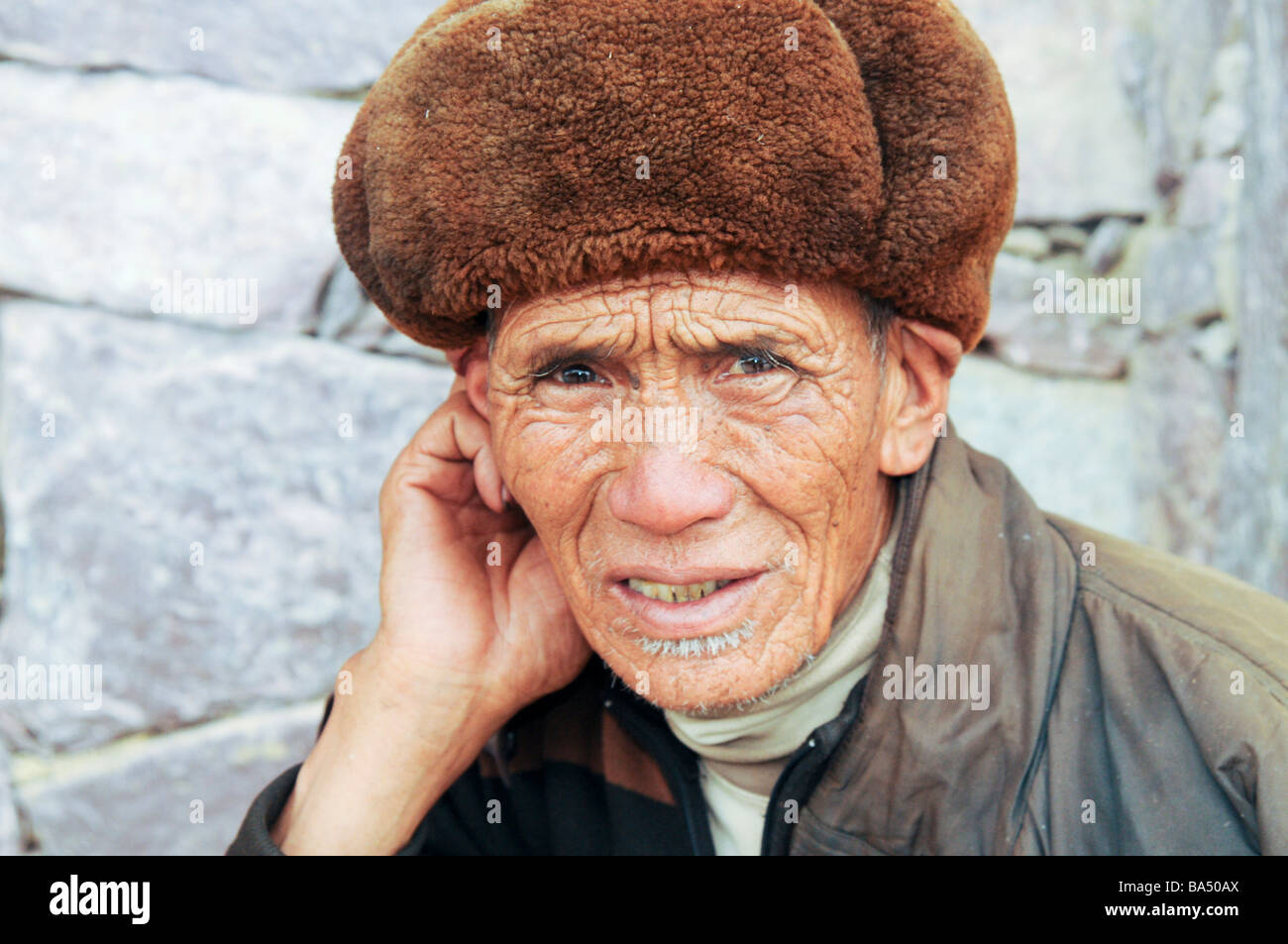China Yunnan province Villagers Stock Photo - Alamy