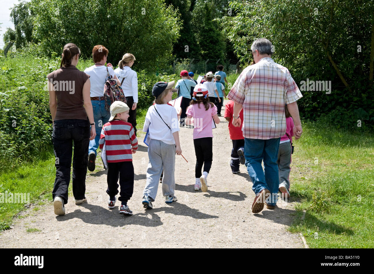 School children day trip england hi-res stock photography and images ...