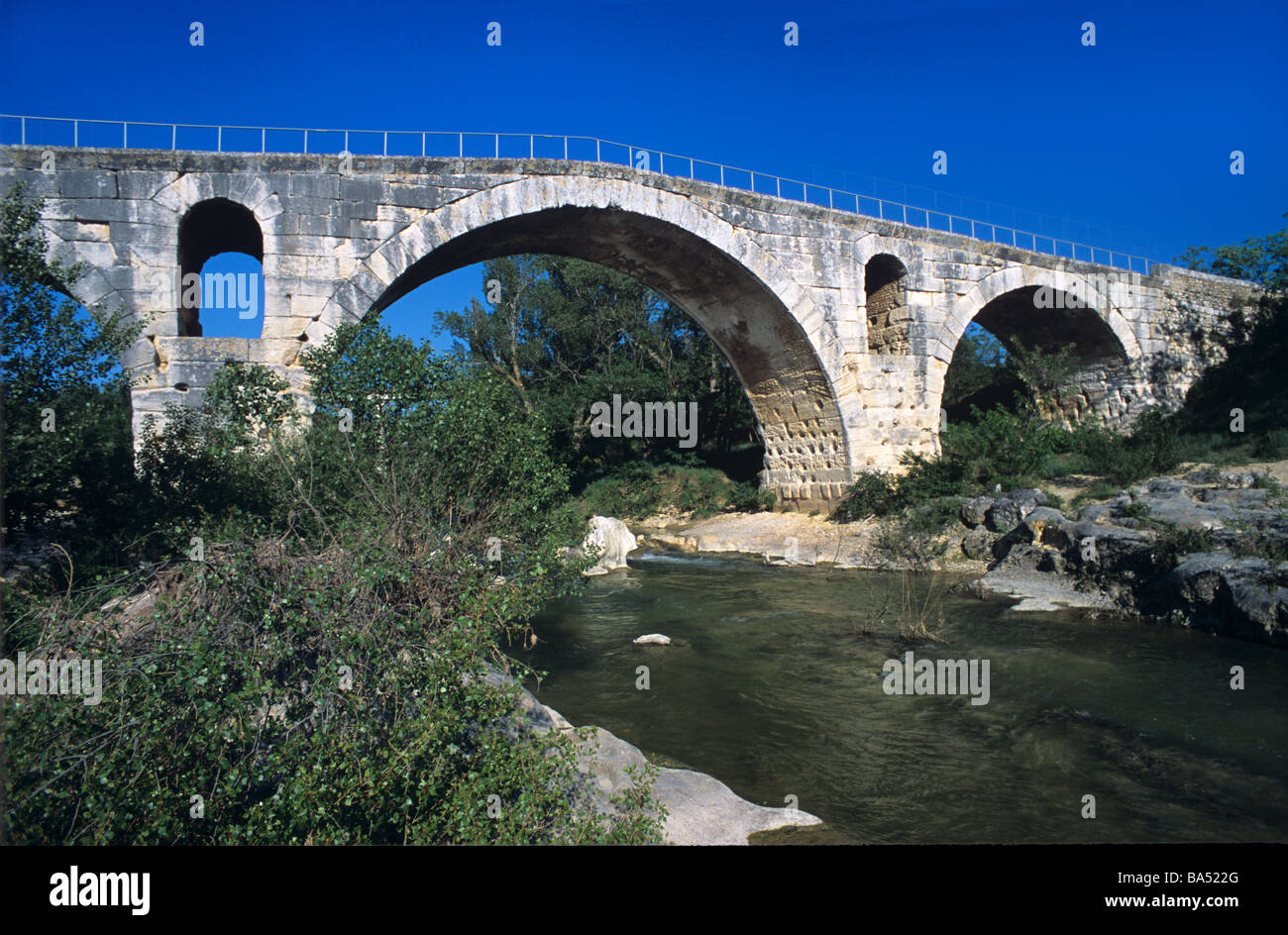Roman Bridge - Pont Julien - Luberon, on Transalpine Roman Road, near ...