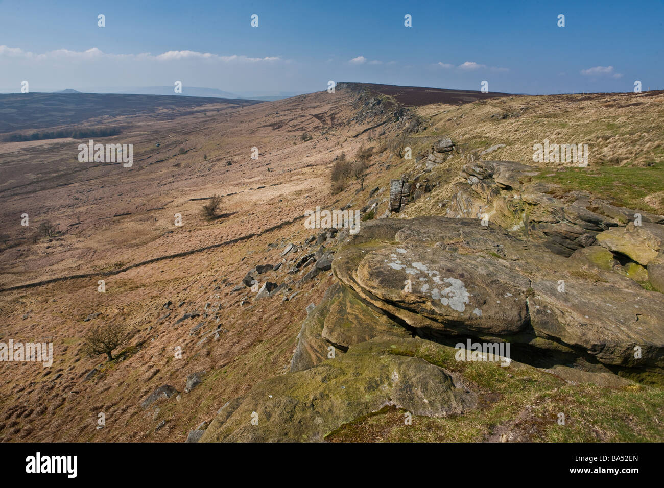 Escarpment view hi-res stock photography and images - Alamy