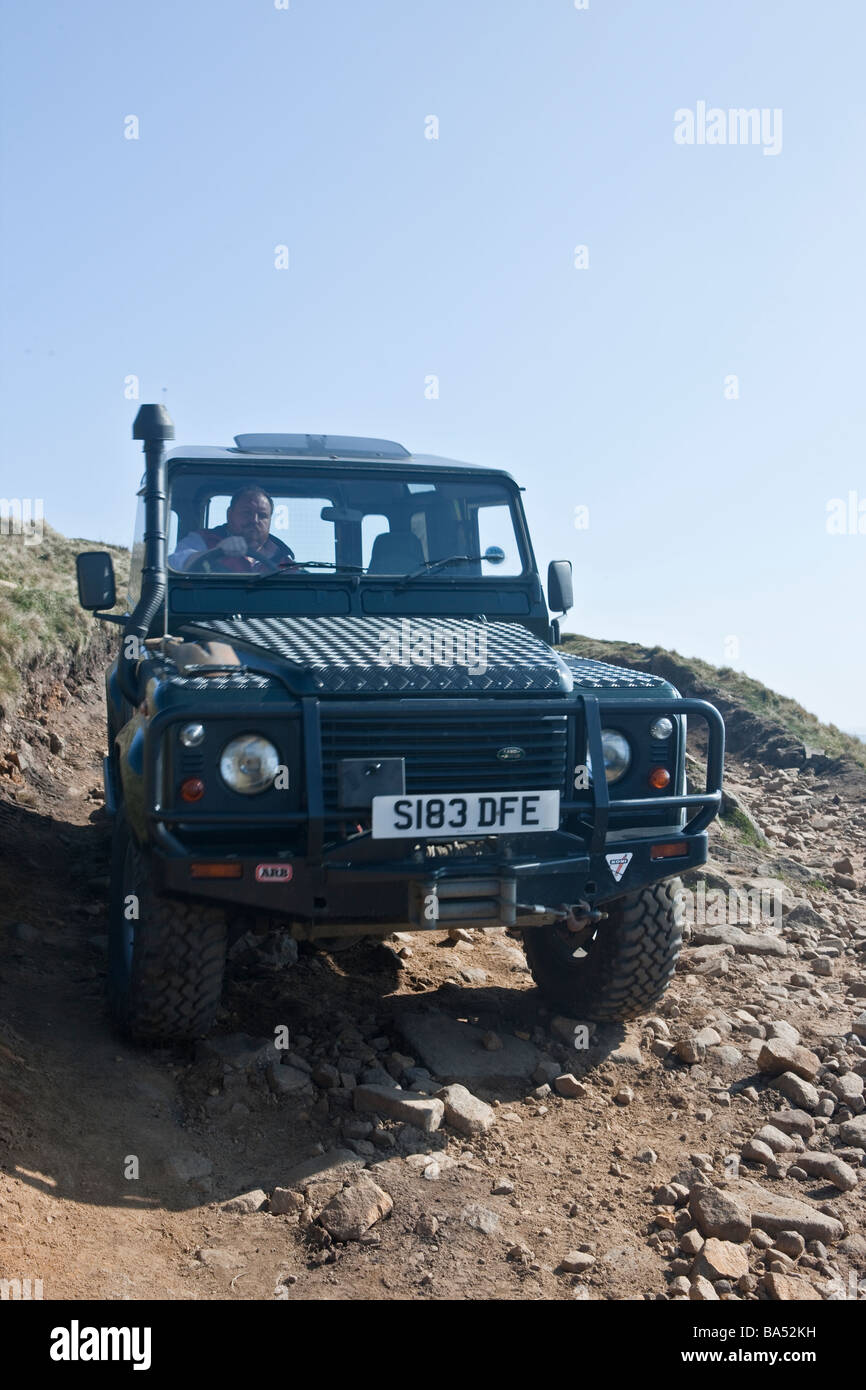 Land rover defender 90 td5 hi-res stock photography and images - Alamy