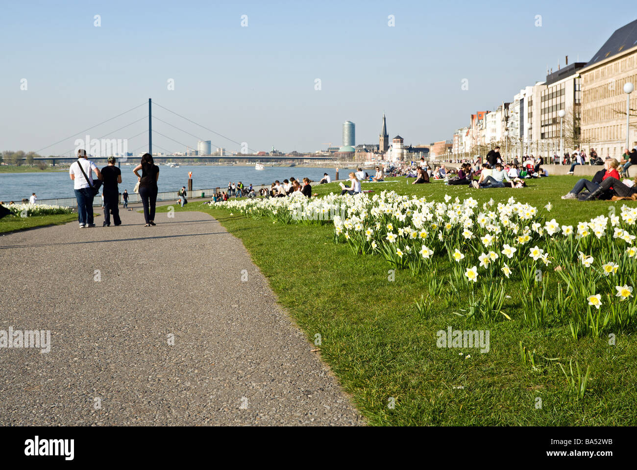 Rhine river walk hi-res stock photography and images - Alamy