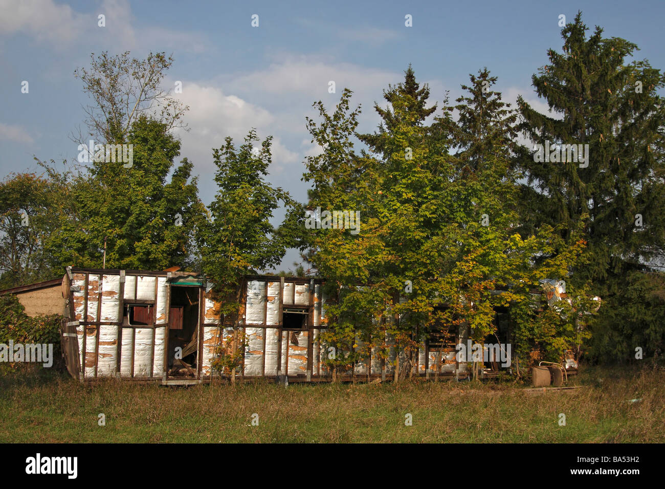 Old derelict mobile home close up pictures images from above overhead ...