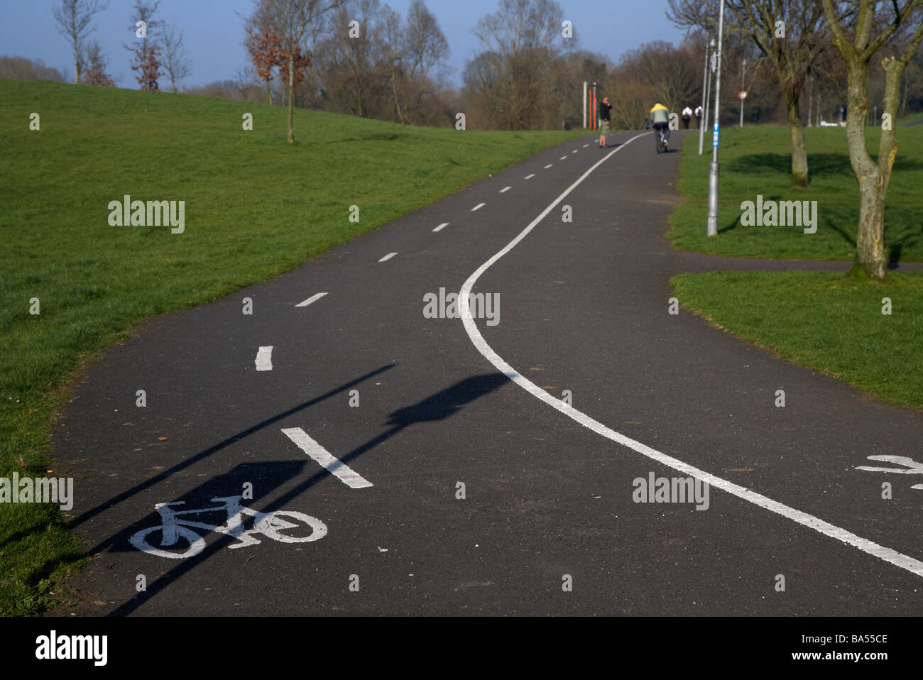 craigavon cycle trail and walkway path in craigavon city park county ...