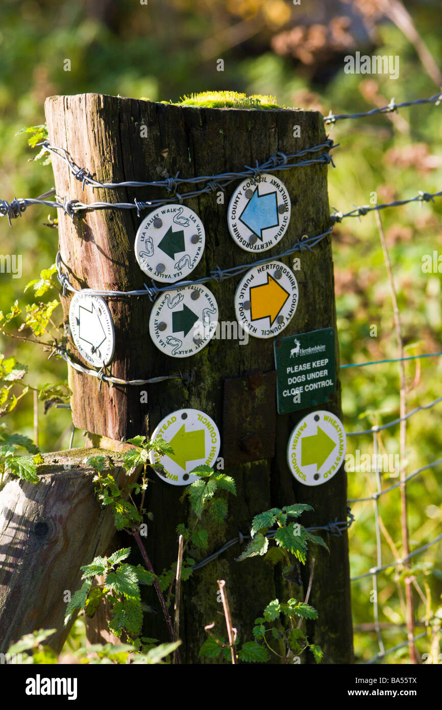 Multi directional sign hi-res stock photography and images - Alamy