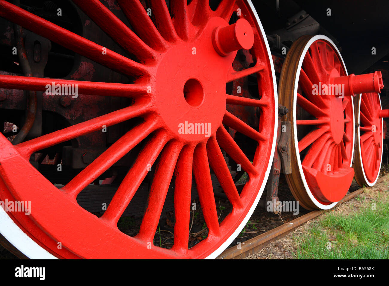 Steam engine wheels Stock Photo - Alamy